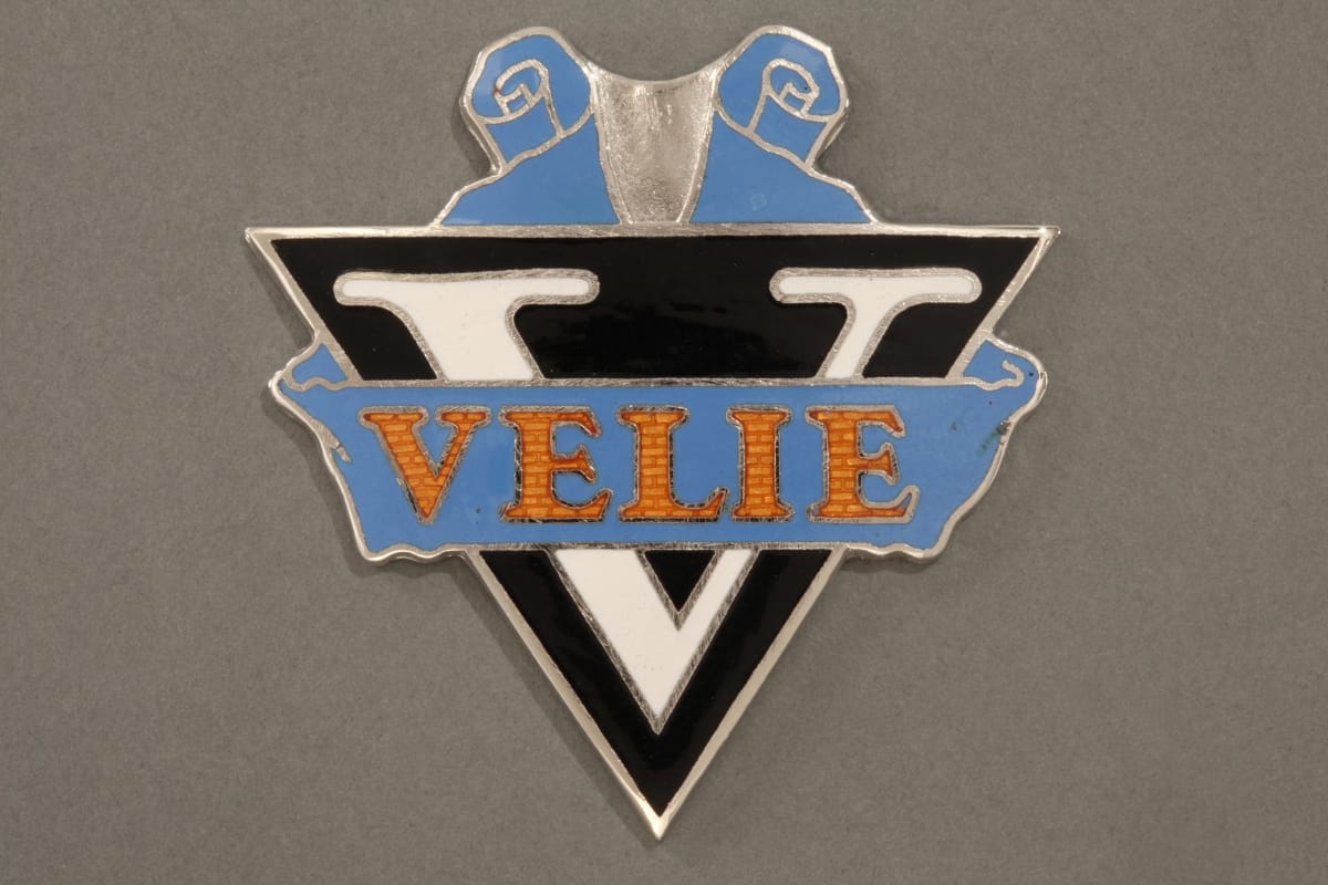 Velie Motors Automobile Emblem, 1920-1928 - The Henry Ford