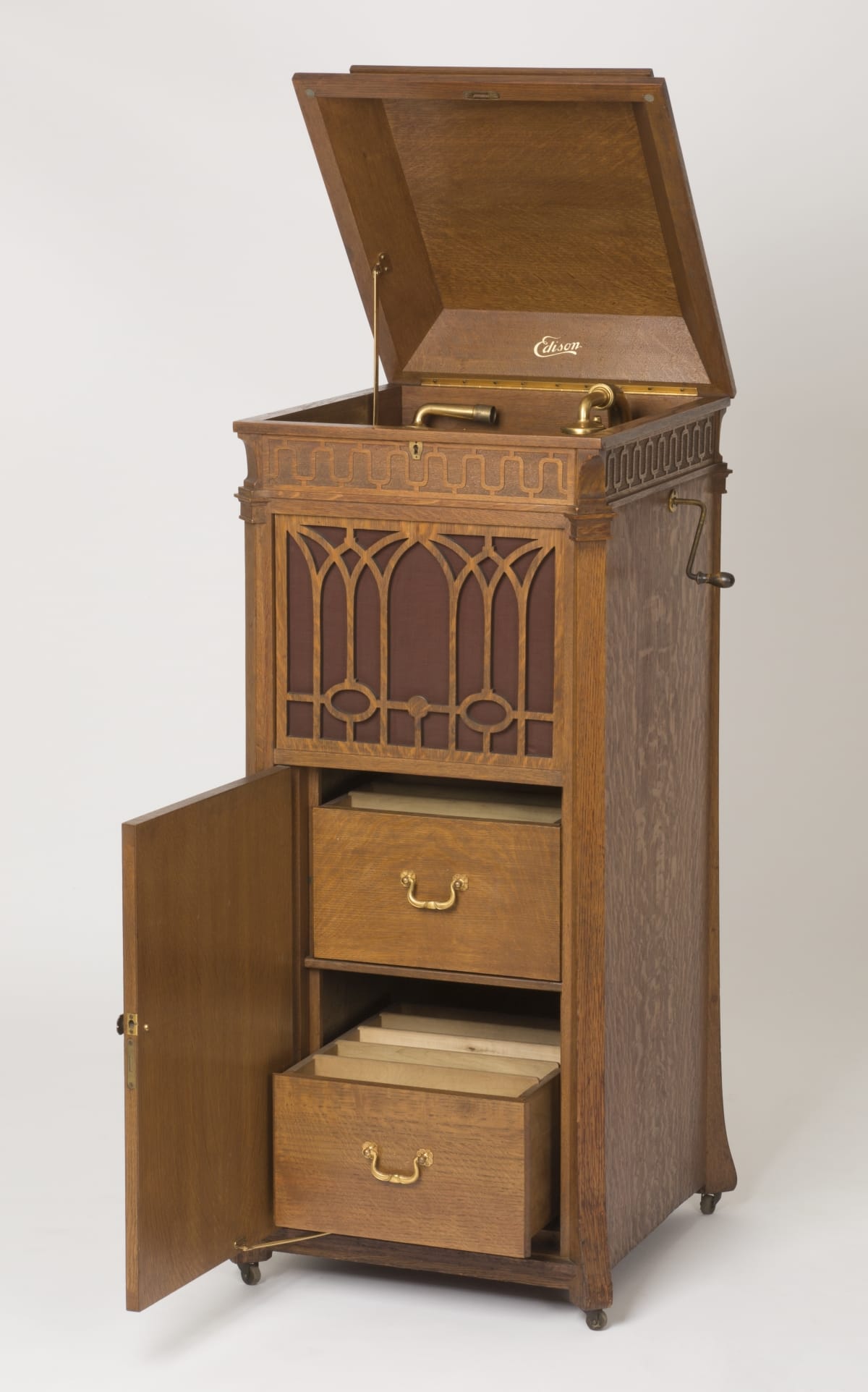 Diamond Disc Phonograph, Model C250, 1915-1919 - The Henry Ford