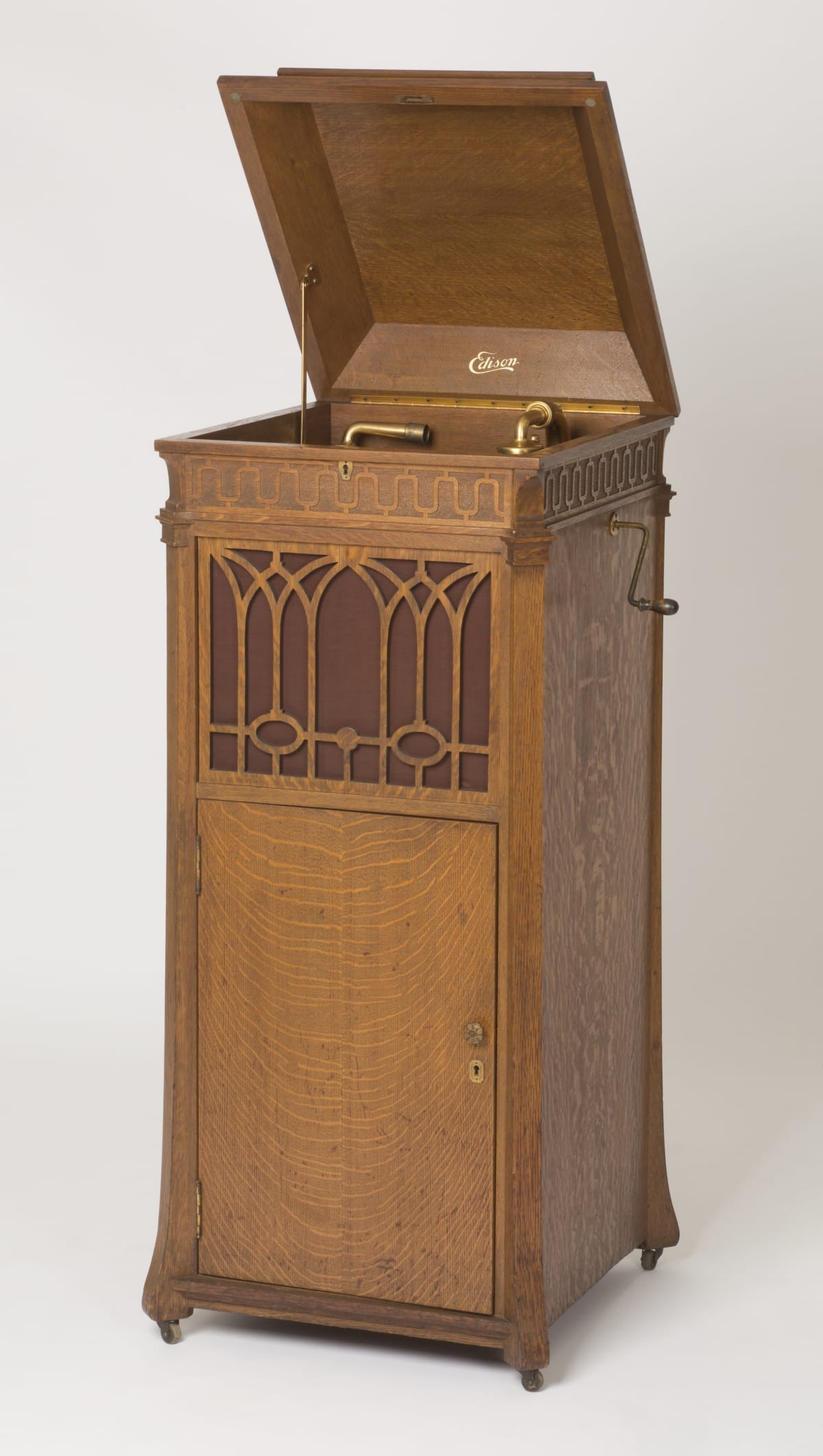 Diamond Disc Phonograph, Model C250, 1915-1919 - The Henry Ford