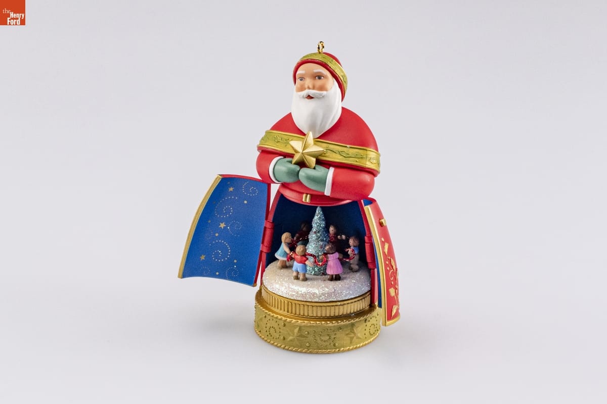 Hallmark "Santa Music Box" Collector's Club Christmas Ornament, 2007 ...