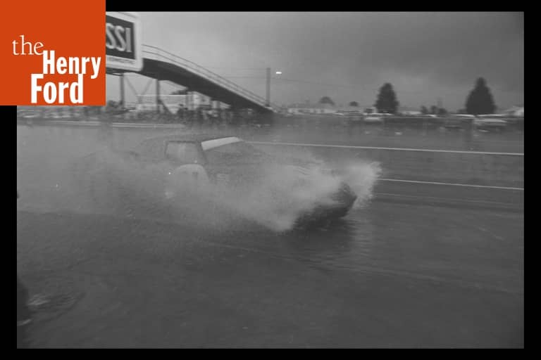 Ferrari 250 LM Driven by David Piper and Tony Maggs at the 12 Hours of ...