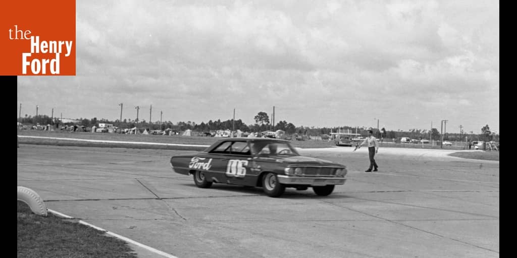 Dave MacDonald Driving Ford Galaxie at 250 KM International Stock Car ...