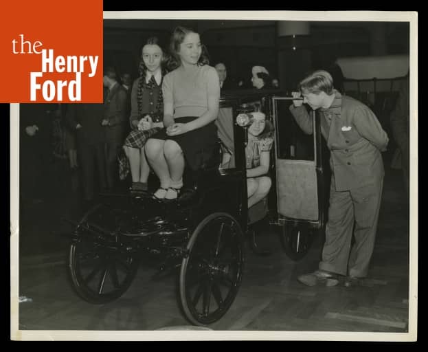 Mickey Rooney and Students from the Edison Institute Schools with the ...