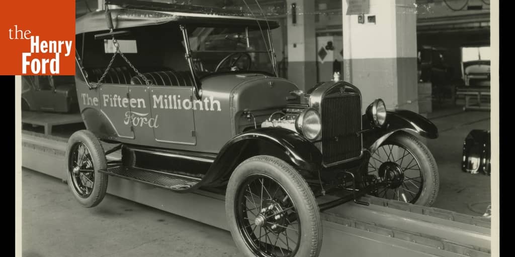 Fifteen-Millionth Ford Car on the Assembly Line on the Last Day of ...