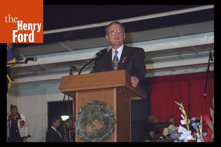 Rabbi Harold S. Loss Speaking at the "Peace and Unity" Candlelight ...