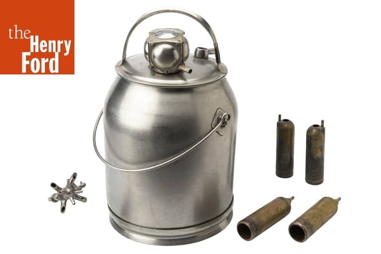 International Harvester McCormick-Deering Milking Machine, circa 1940 ...