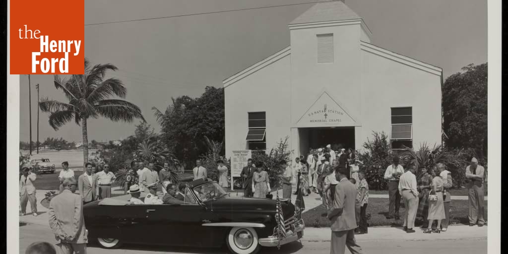 President Harry Truman Arriving at U. S. Naval Station Memorial Chapel ...