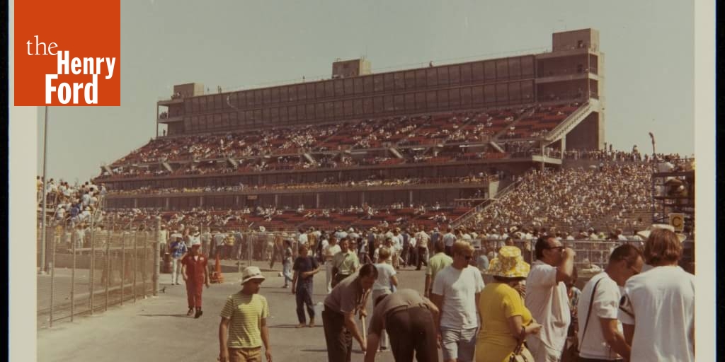 Bobby Unser--Photographs--Racing--1971 Indy--Item12 - The Henry Ford
