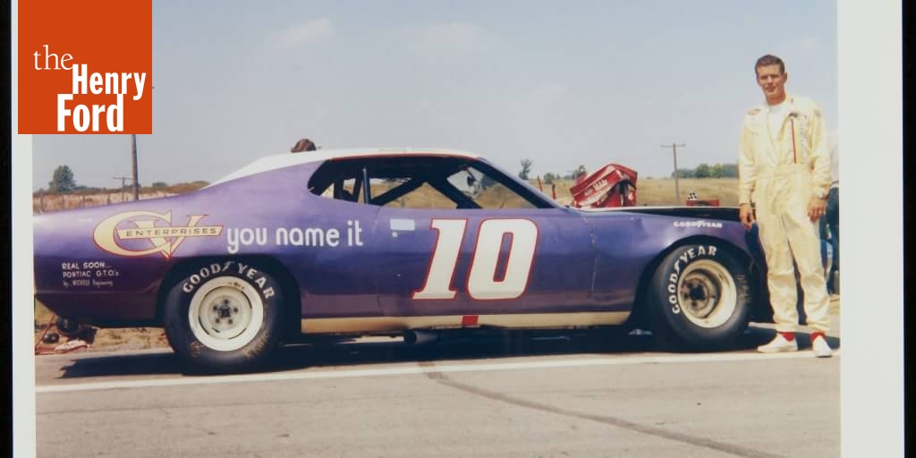 Bobby Unser--Photographs--Racing--1971 Stock--Item4 - The Henry Ford