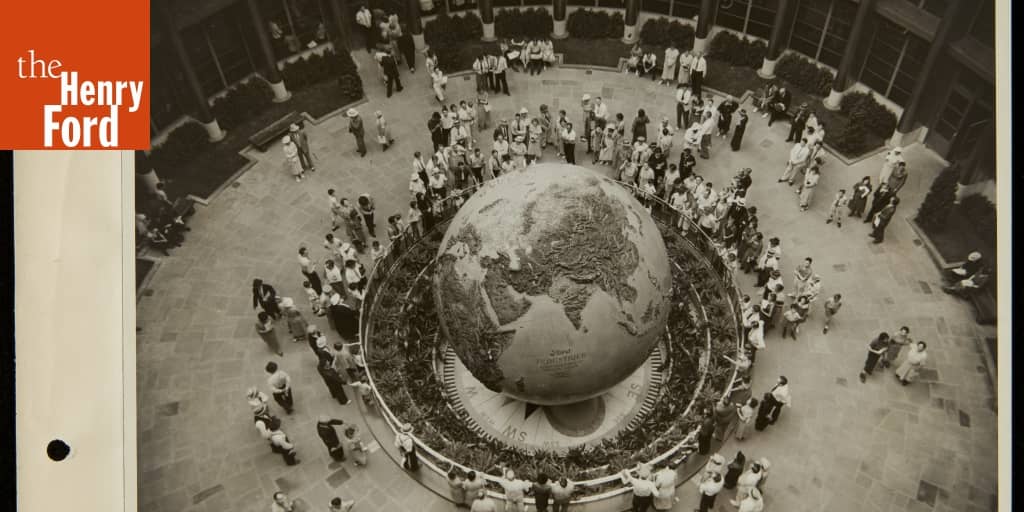 Labor Day Visitors in Court of the World, inside the Ford Rotunda ...