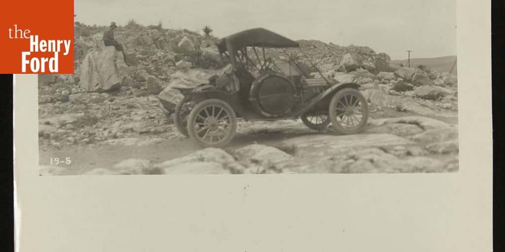 E-M-F, Flanders, Studebaker Photographs, ca. 1910-1914 -- Item 184 ...