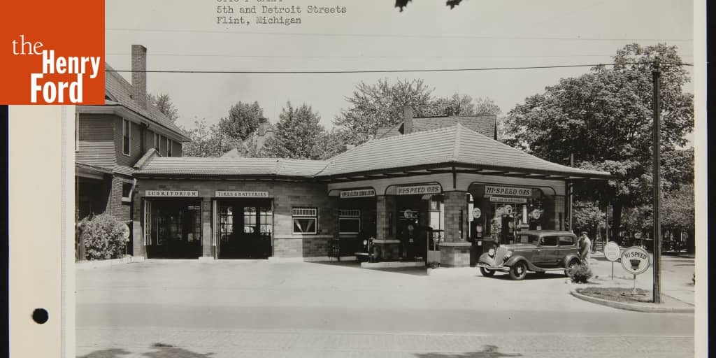 Otto P. Graff Super Service Station at Fifth and Detroit Street, Flint ...