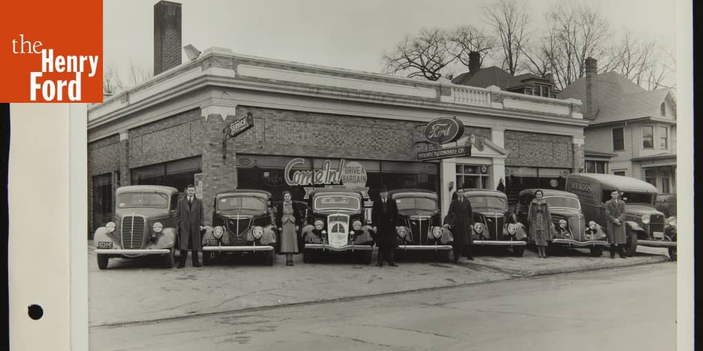 Knaggs Family with Ford V-8 Cars in Front of Monroe Automobile Company ...