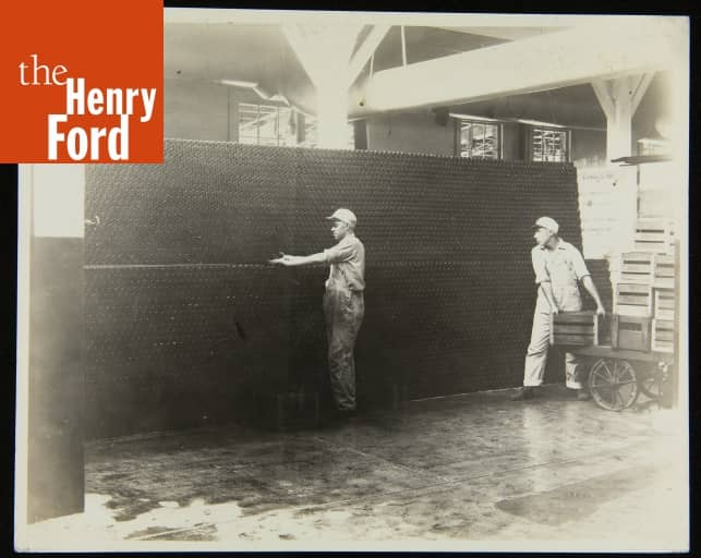 The First Heinz Tomato Ketchup Shipment of Year for the Bowling Green ...