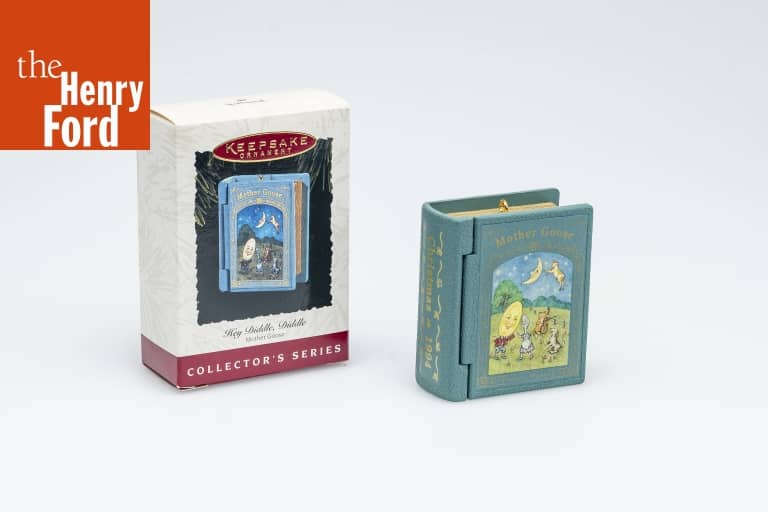 Hallmark "Mother Goose Series: Hey Diddle Diddle" Christmas Ornament ...