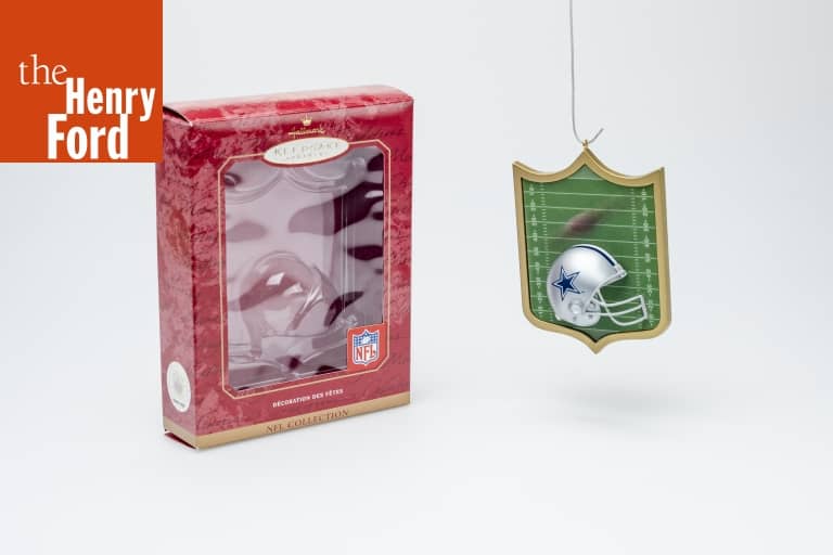Hallmark "NFL Collection: Dallas Cowboys" Christmas Ornament, 2001 ...