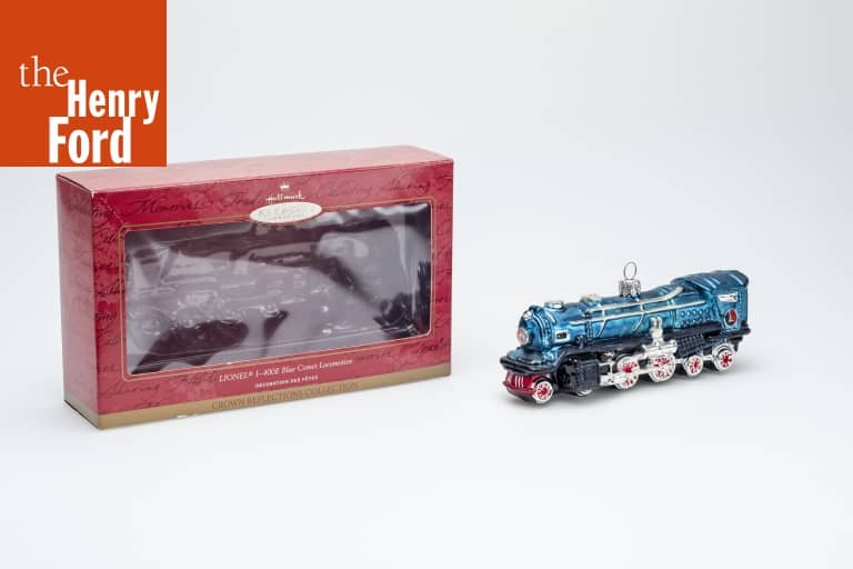 Hallmark "LIONEL I-400E Blue Comet Locomotive" Christmas Ornament, 2001 ...