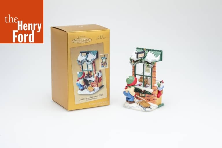Hallmark "Christmas Windows Series: Christmas Window 2005" Collector's ...