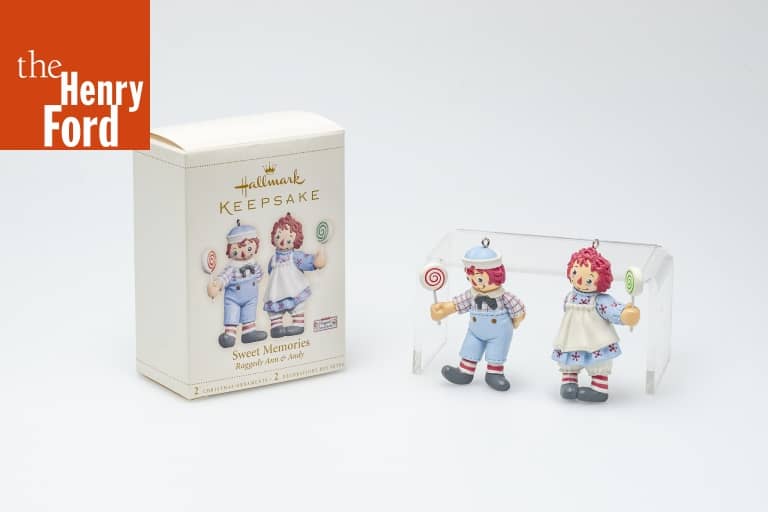 Hallmark "Raggedy Ann & Andy: Sweet Memories" Christmas Ornaments, 2006 ...
