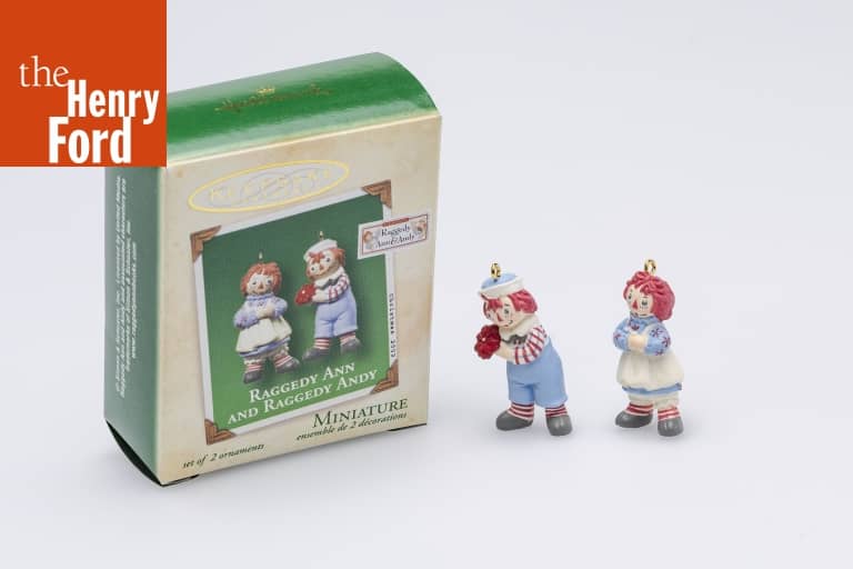 Hallmark "Raggedy Ann and Raggedy Andy" Miniature Christmas Ornaments ...