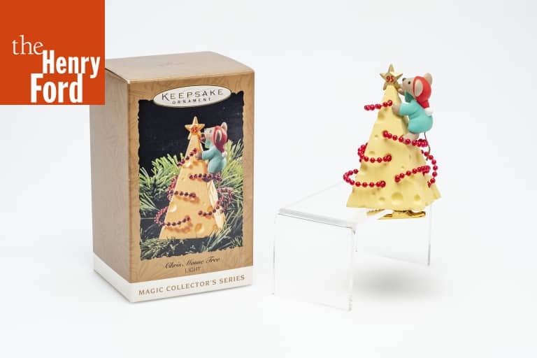 Hallmark "Chris Mouse Series: Tree" Christmas Ornament, 1995 - The ...