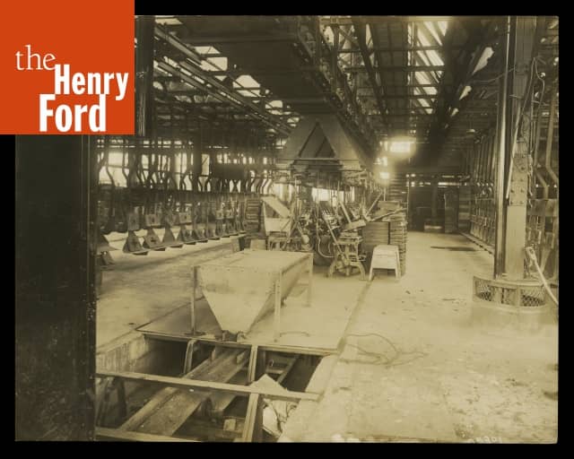 Molding Machines and Conveyors in Foundry at Ford Motor Company ...