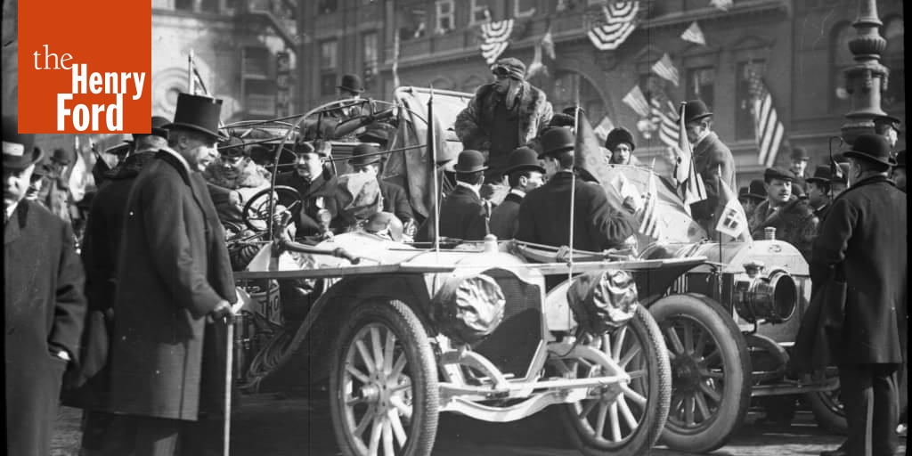 American Thomas Flyer and the Italian Zust in Times Square Ready for ...