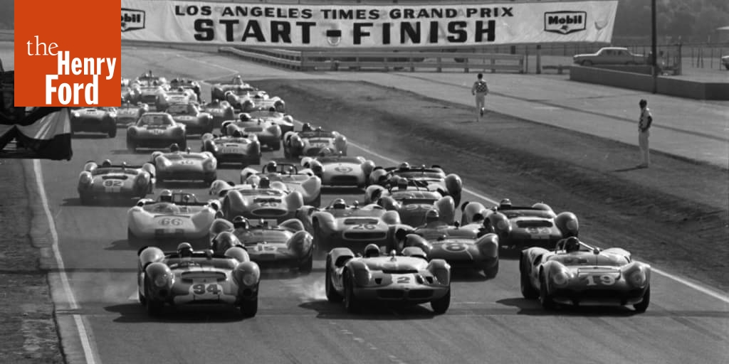 Start of the Los Angeles Times Grand Prix Race, Riverside International ...