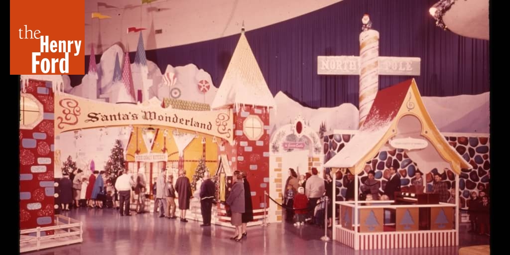 Santa's Wonderland Castle at the Ford Rotunda Building, Dearborn ...